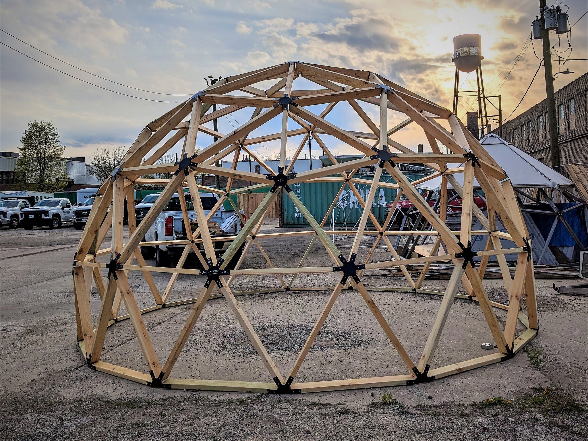 Thunder-Domes